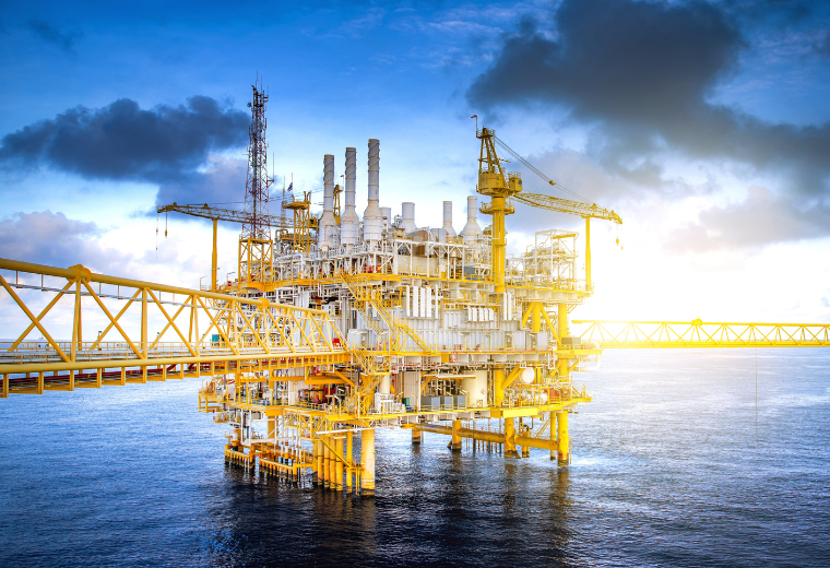 Oil ETFs Rise as Crude Falls, Defying Logic | etf.com